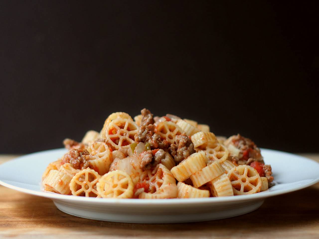 The Complete Guide to Cooking with Wagon Wheel Pasta - Cherrybelle